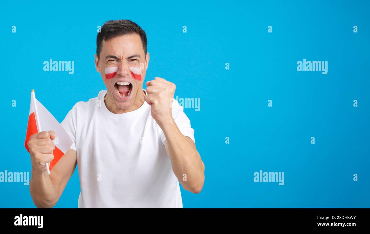 Man cheering poland screaming hi-res stock photography and images - Alamy