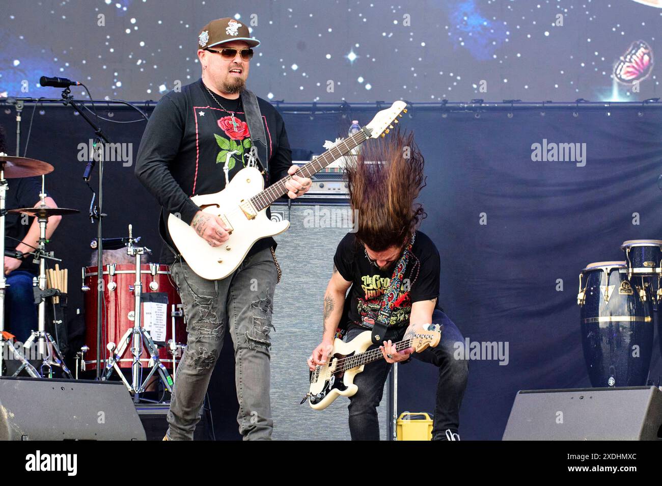 Chris Robertson und Steve Jewell von Black Stone Cherry live auf dem ...