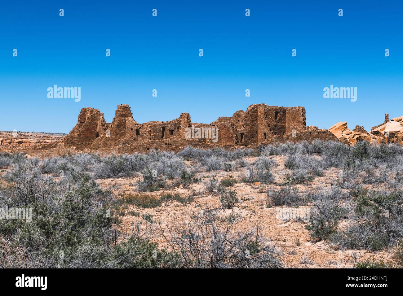 Ruins of pueblo Bonito in native american in chaco canyon Stock Photo ...