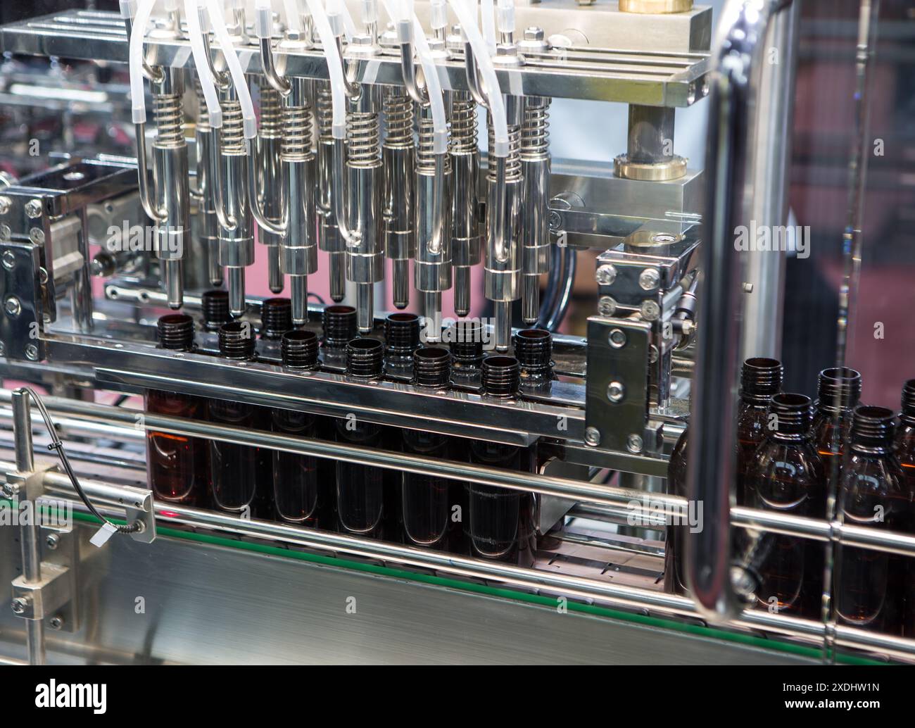 Liquid filling hi-res stock photography and images - Alamy