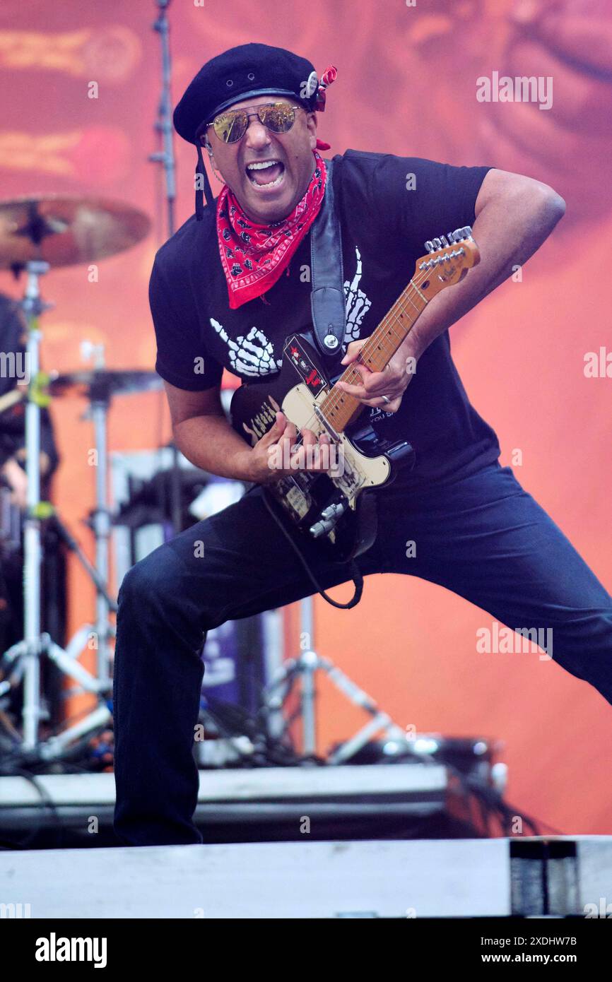 Tom Morello live auf dem Summerside Festival 2024 beim Flugplatz ...