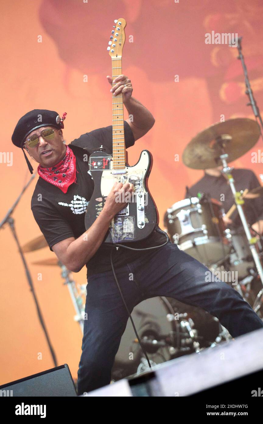 Tom Morello live auf dem Summerside Festival 2024 beim Flugplatz ...