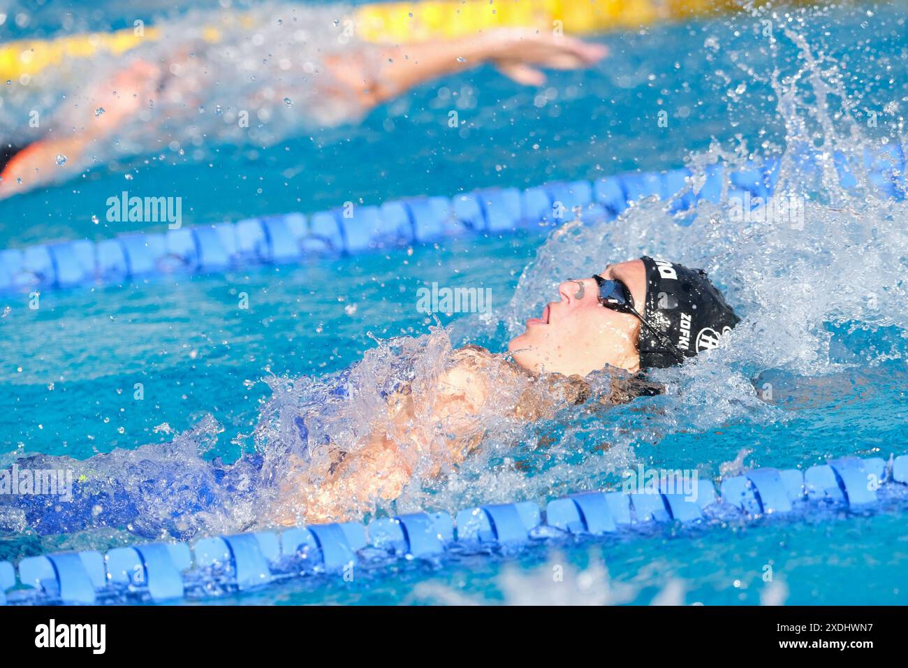 Final women 100m backstroke hi-res stock photography and images - Alamy