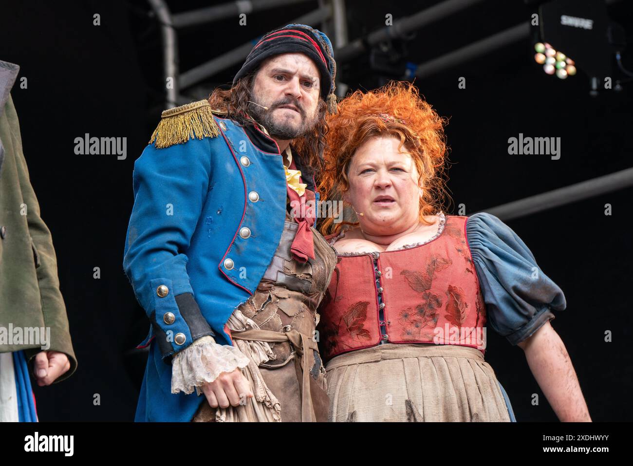 Cast of Les Miserables London in costume performing at West End ...