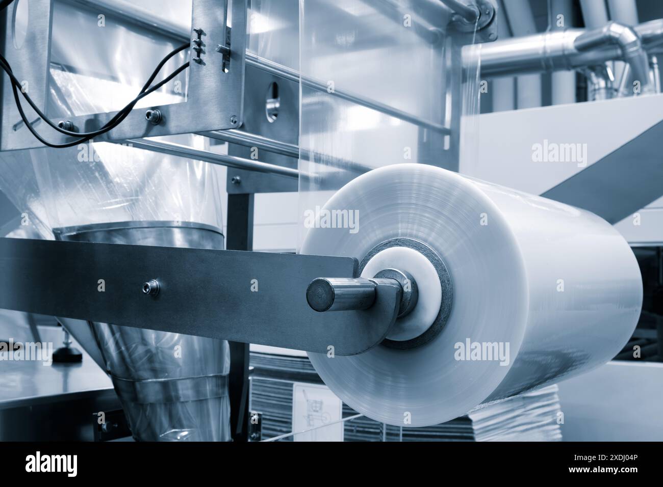 Automatic polyethylene plastic bag production machine with lighting ...