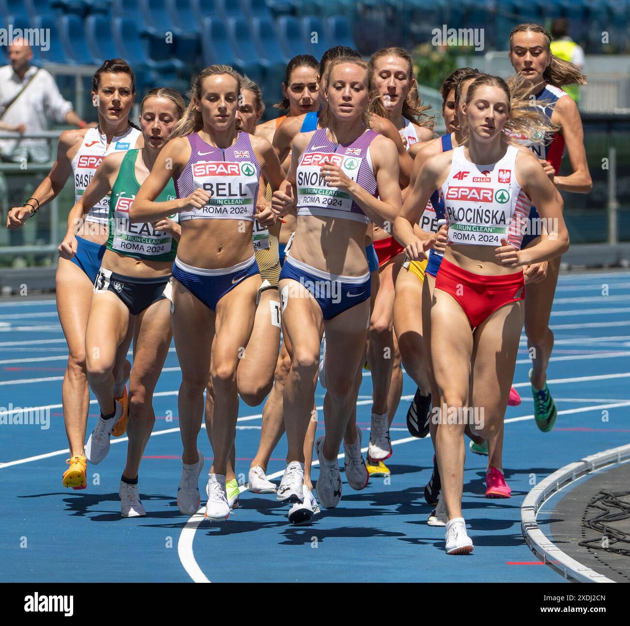 Georgia Bell and Katie Snowden of Great Britain competing in heat two of the womens 1500m at the ...