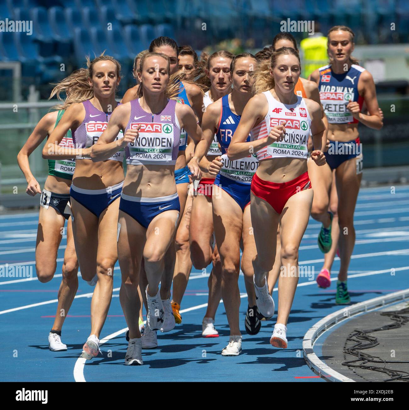 Georgia Bell and Katie Snowden of Great Britain competing in heat two of the womens 1500m at the ...
