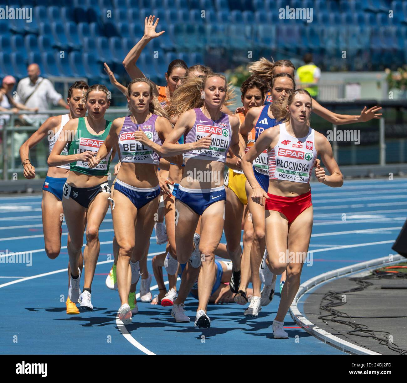Georgia Bell and Katie Snowden of Great Britain competing in heat two of the womens 1500m at the ...