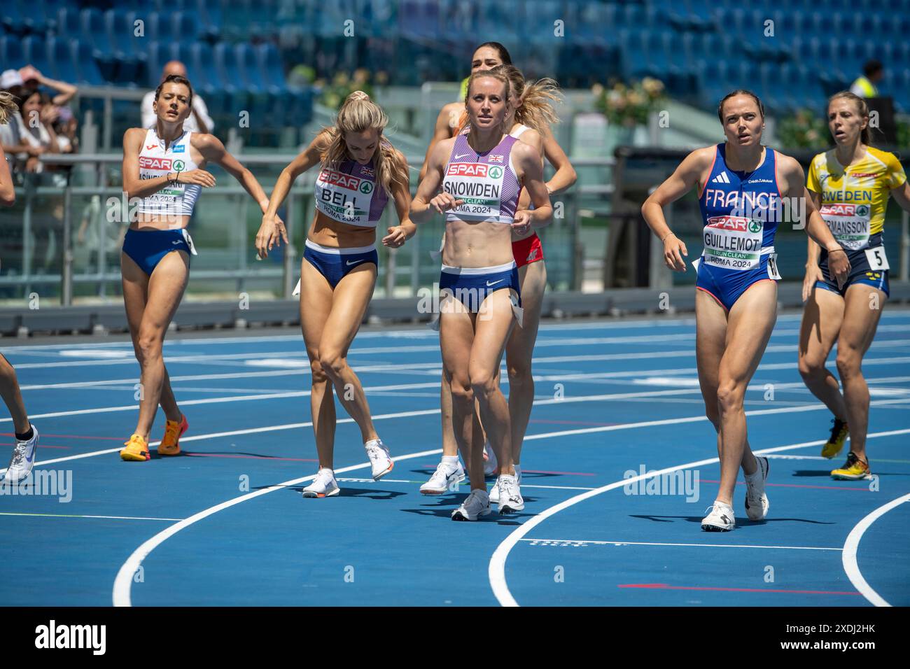 Georgia Bell and Katie Snowden of Great Britain competing in heat two of the womens 1500m at the ...