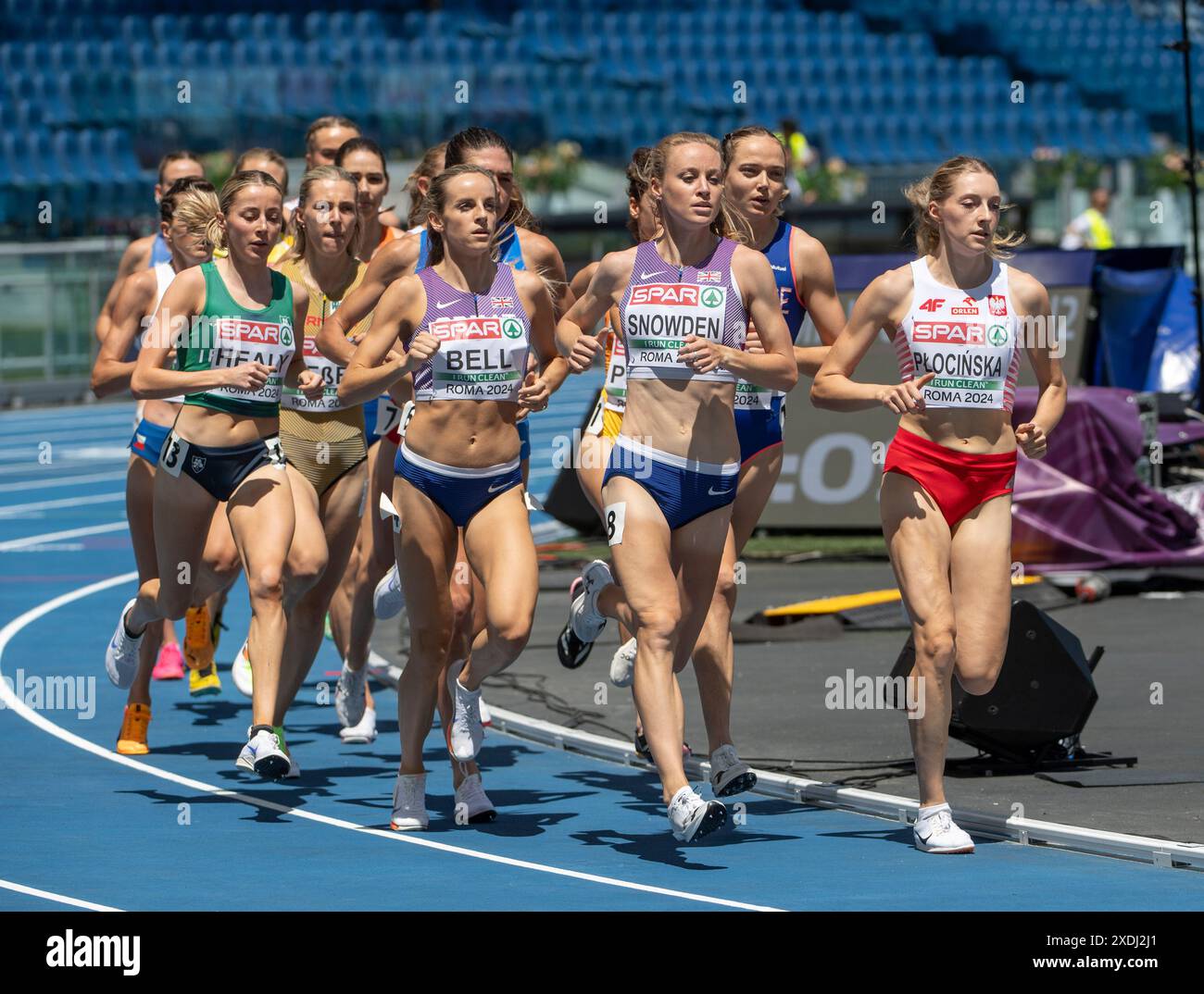 Georgia Bell and Katie Snowden of Great Britain competing in heat two of the womens 1500m at the ...
