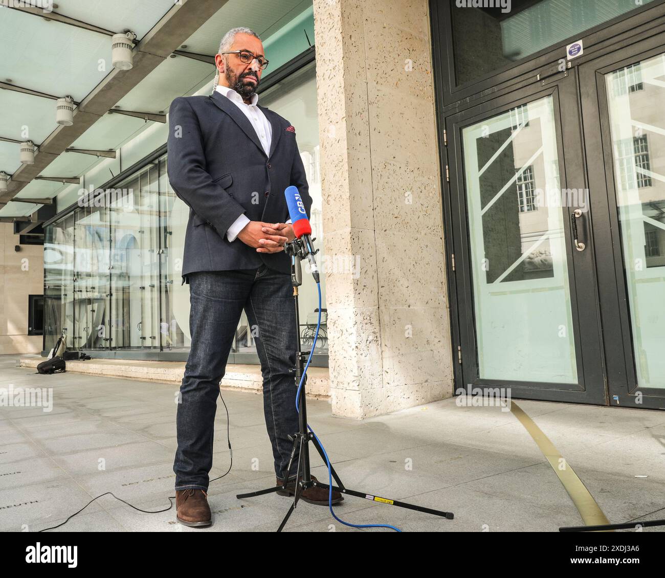 Tory power stance hi-res stock photography and images - Alamy