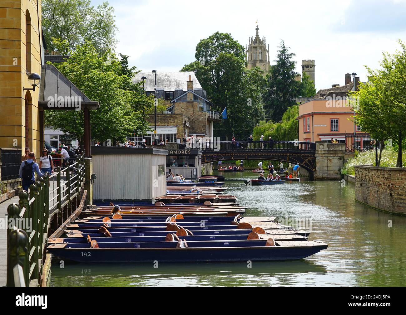 Magdalene bridge cambridge hi-res stock photography and images - Alamy