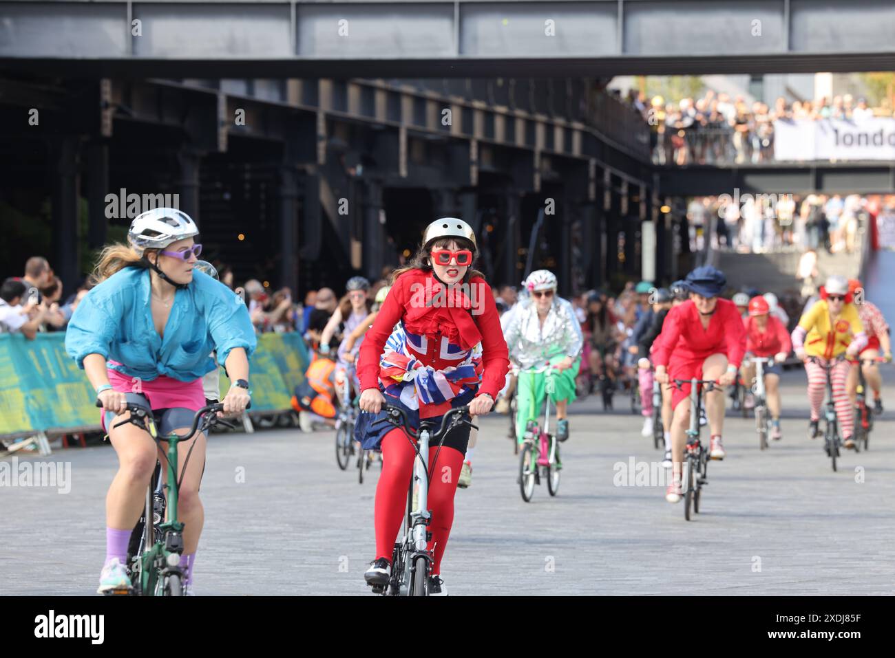 Three day cycling festival, run by VIA Criterium, at Kings Cross over ...