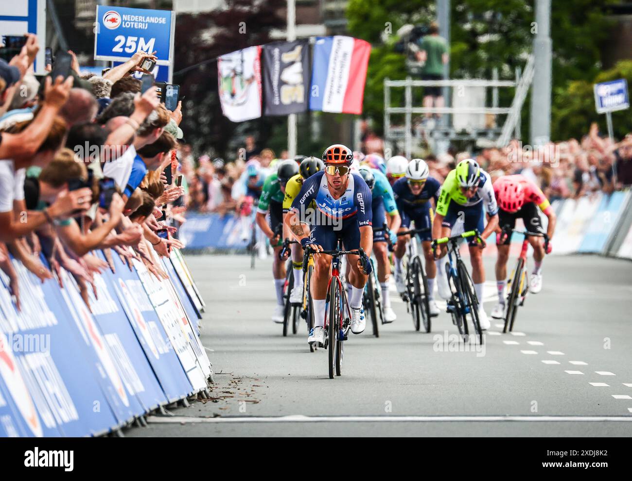 ARNHEM - Dylan Groenewegen wins the Dutch men's road cycling ...