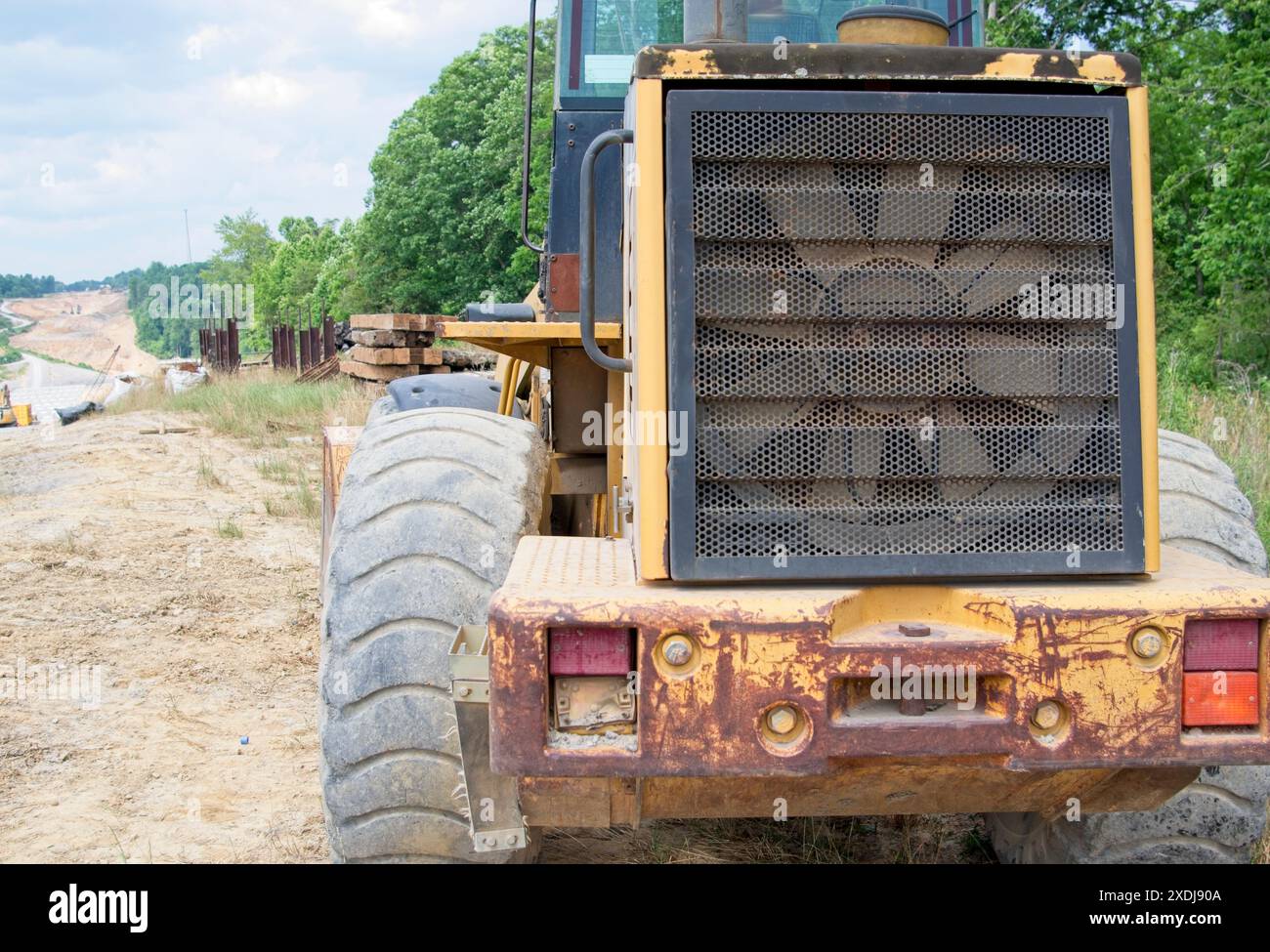 Construction equipment tires hi-res stock photography and images - Alamy