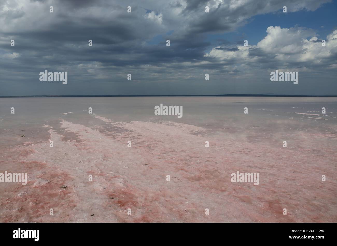The beautiful colors of the Tuz Golu salt lake, Turkey Stock Photo - Alamy