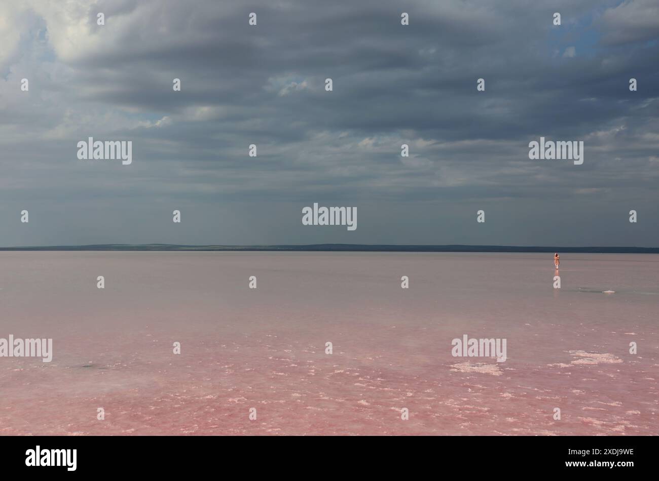 The beautiful colors of the Tuz Golu salt lake, Turkey Stock Photo - Alamy