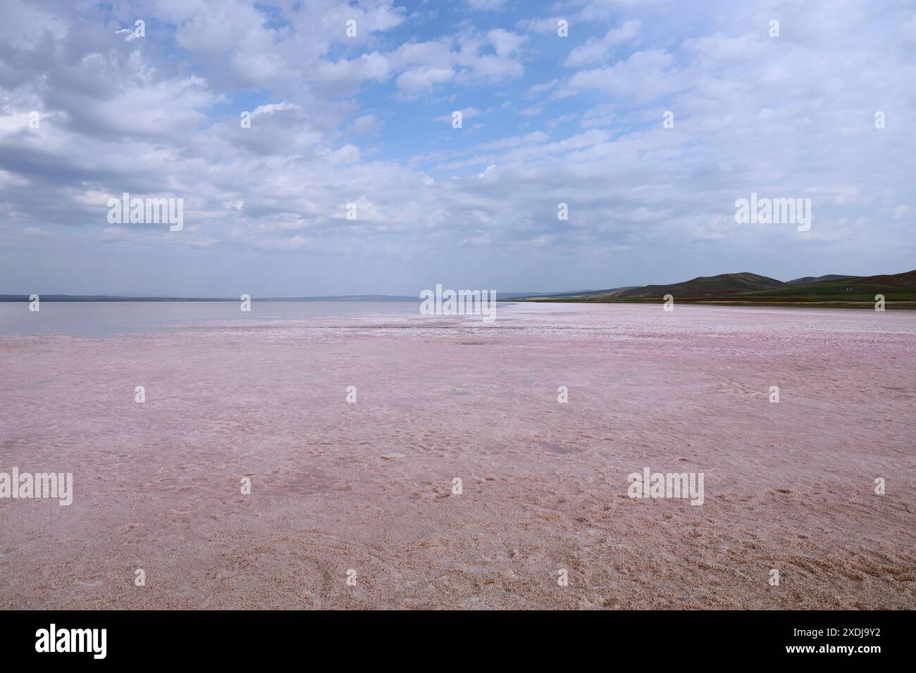 The beautiful colors of the Tuz Golu salt lake, Turkey Stock Photo - Alamy