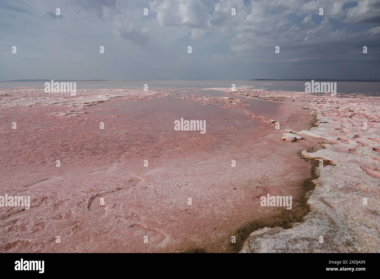The beautiful colors of the Tuz Golu salt lake, Turkey Stock Photo - Alamy