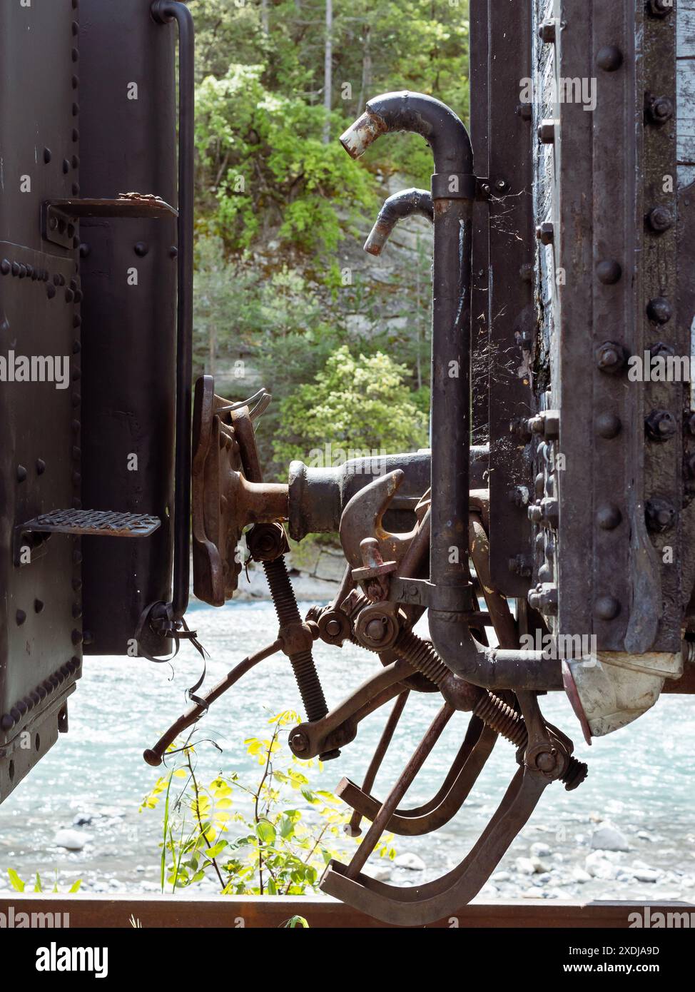 Car coupling between two old carriages of a French freight train, no ...