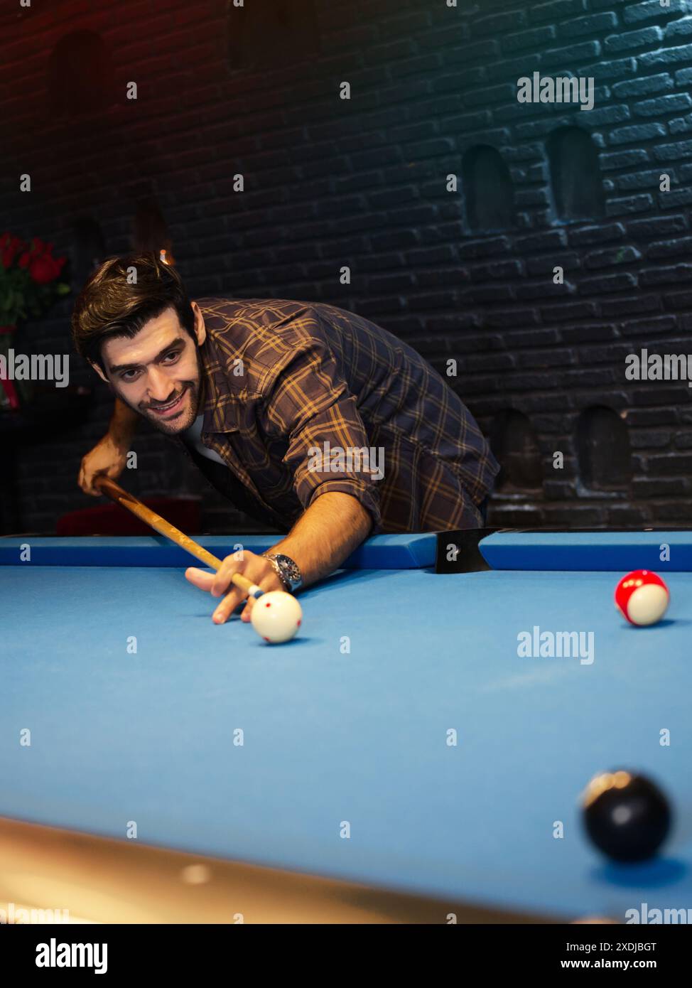 Billiard hit ball hi-res stock photography and images - Alamy