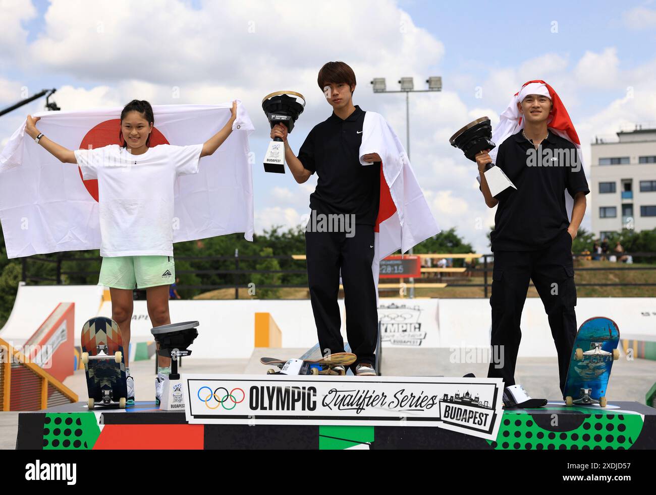 Japanese Yuto Horigome (C), a gold medalist of the Tokyo Olympics ...