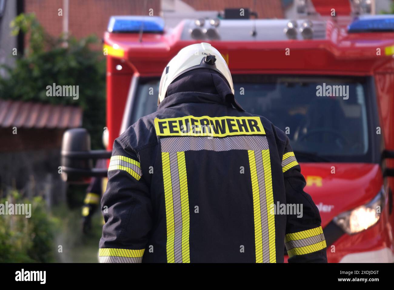 Feuerwehr-Blaulicht Feuerwehr in verschiedenen Bildern und Aktionen in ...