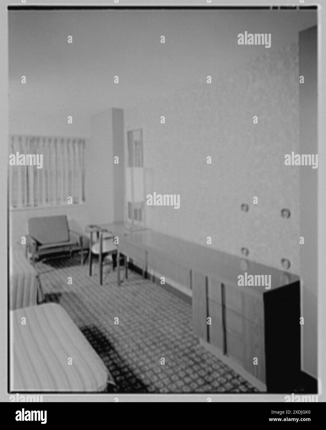Summit Hotel. Room 1634. Gottscho-Schleisner Collection Stock Photo - Alamy