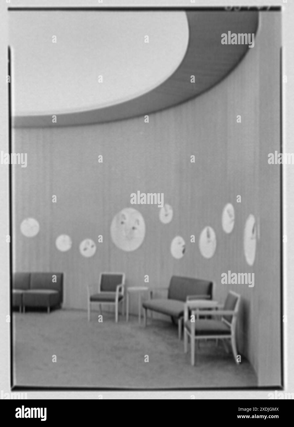 I. Miller shoe store, business at 5th Ave. and 54th St., New York City ...