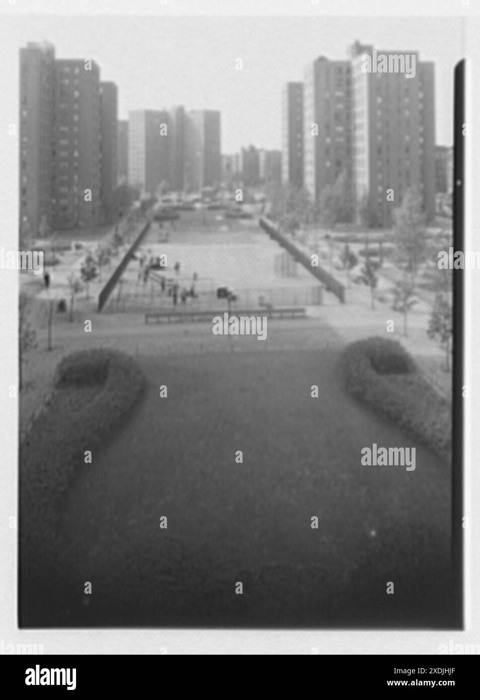 Riverton, Madison Ave., at 135th St., New York City. Plaza, from above ...