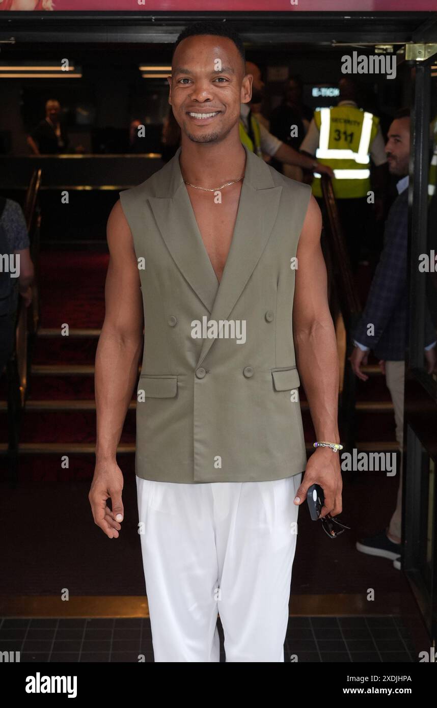 Strictly dancing stars kai hi-res stock photography and images - Alamy