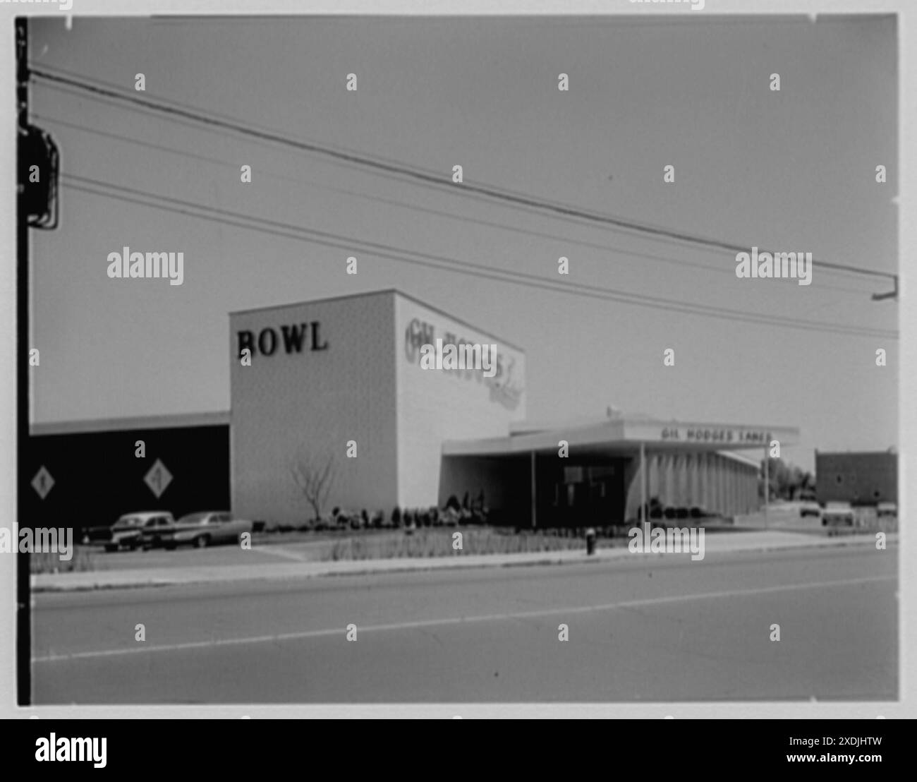 Gil Hodges Lanes, 2231 Ralph Ave., Brooklyn. Exterior. Gottscho ...