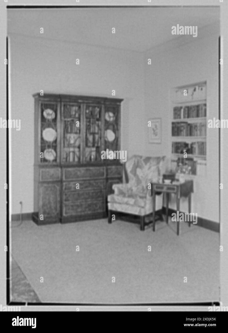 Allied Stores. Manor house, setup I. Gottscho-Schleisner Collection ...