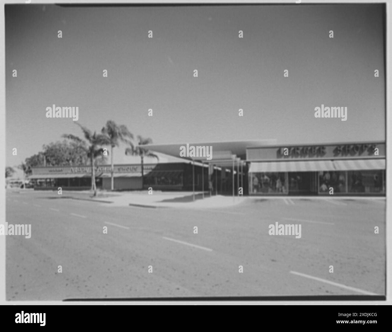 Cortez Plaza Shopping Center, Bradenton, Florida. To mall. Gottscho ...