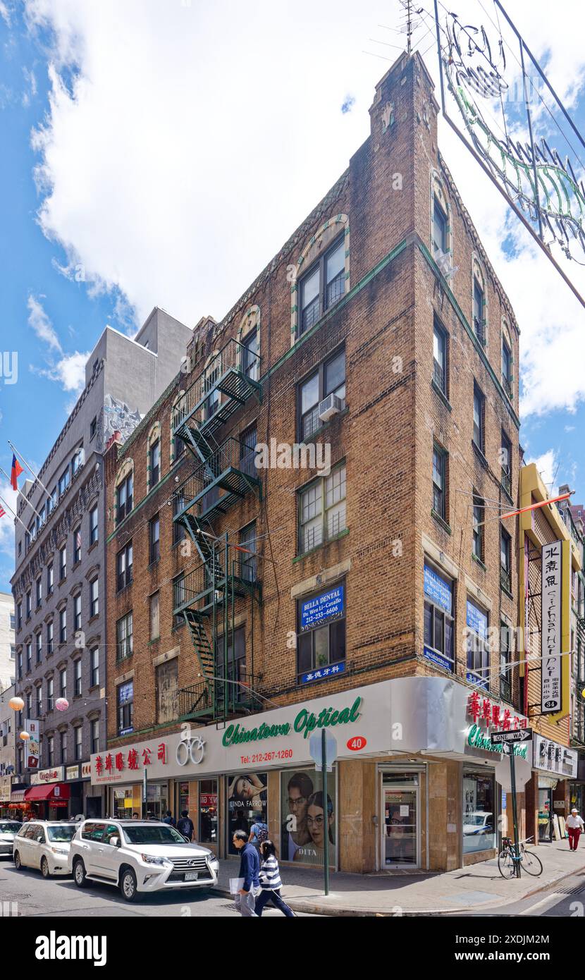 NYC Chinatown 36 Pell Street 40 Mott Street Is A Brown Brick Apartment