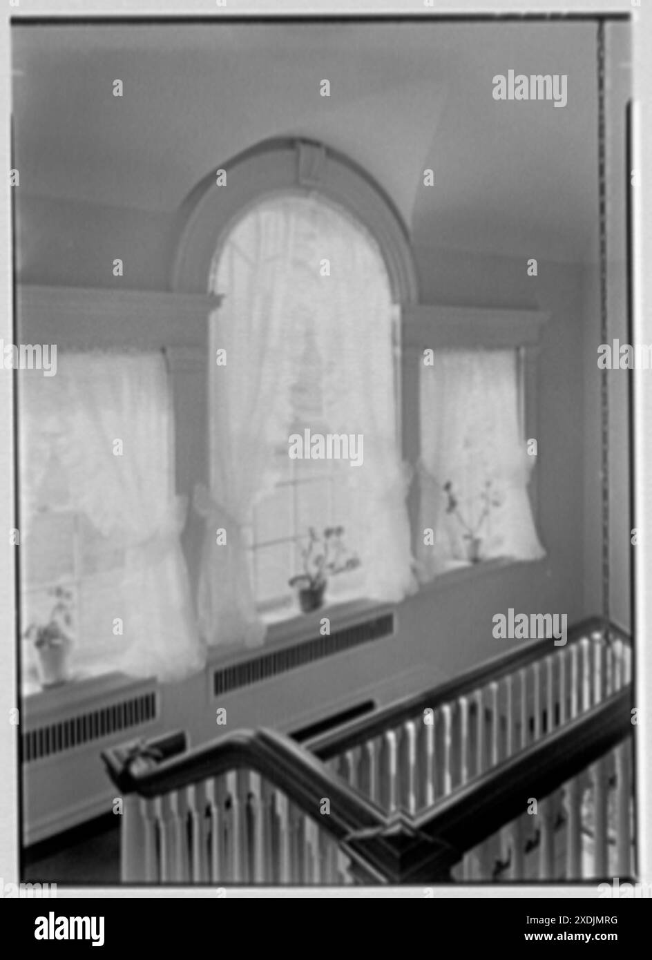 Second floor c Black and White Stock Photos & Images - Alamy