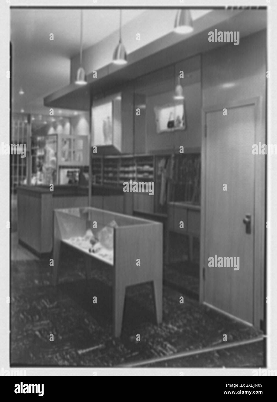 Hunter Shops, business at 1521 Ave. U, Brooklyn, New York. Interior IV ...