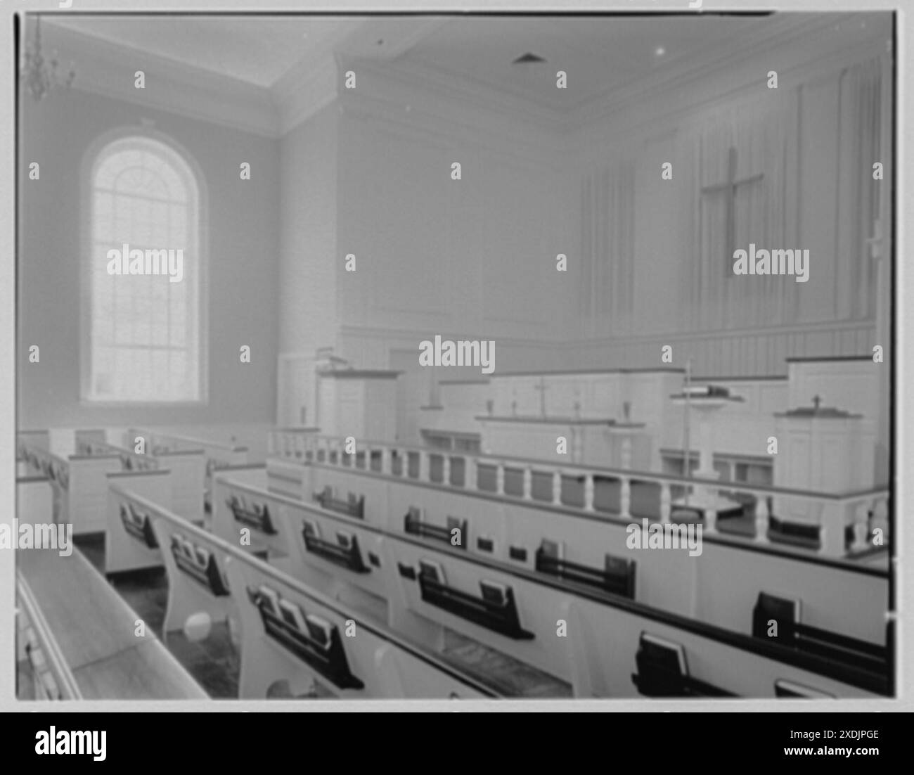 First Methodist Church, Elkin, North Carolina. Chancel, sharp view ...