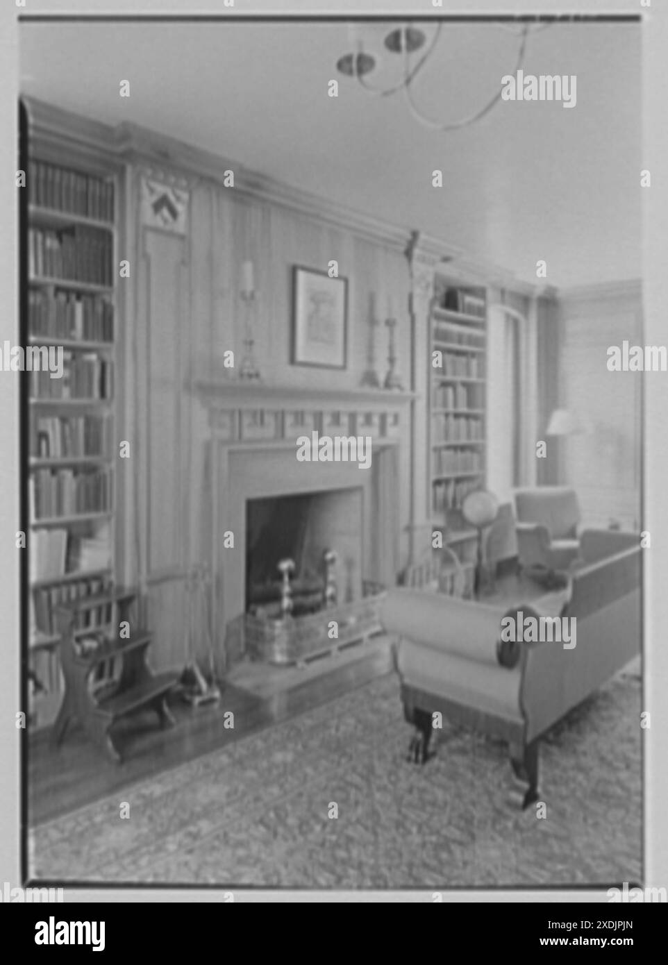 Chapel of St. Thomas More, 268 Park St., New Haven, Connecticut ...