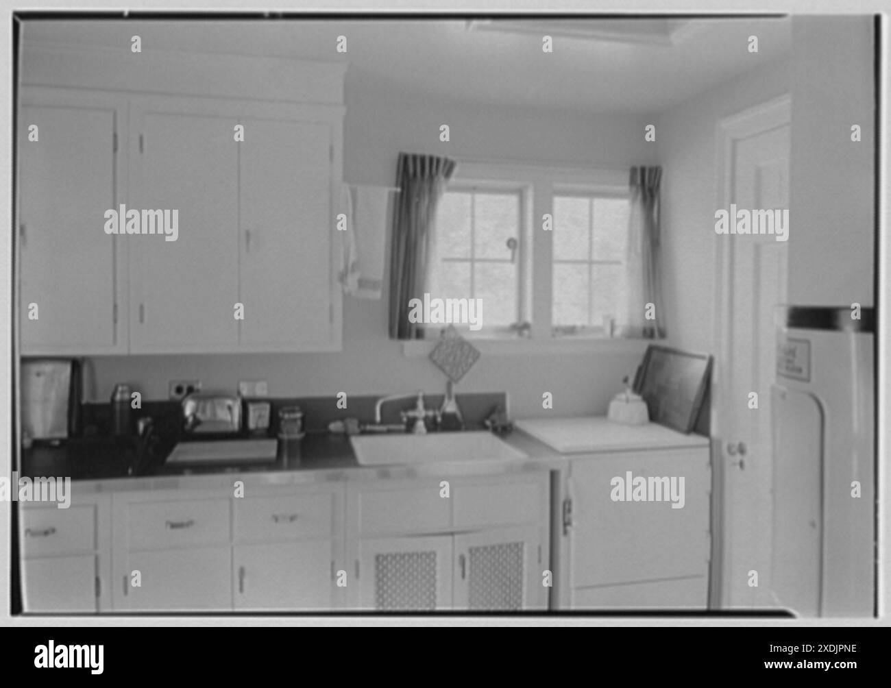 Miss Ruth Thompson, residence on Parsonage Rd., Greenwich, Connecticut ...