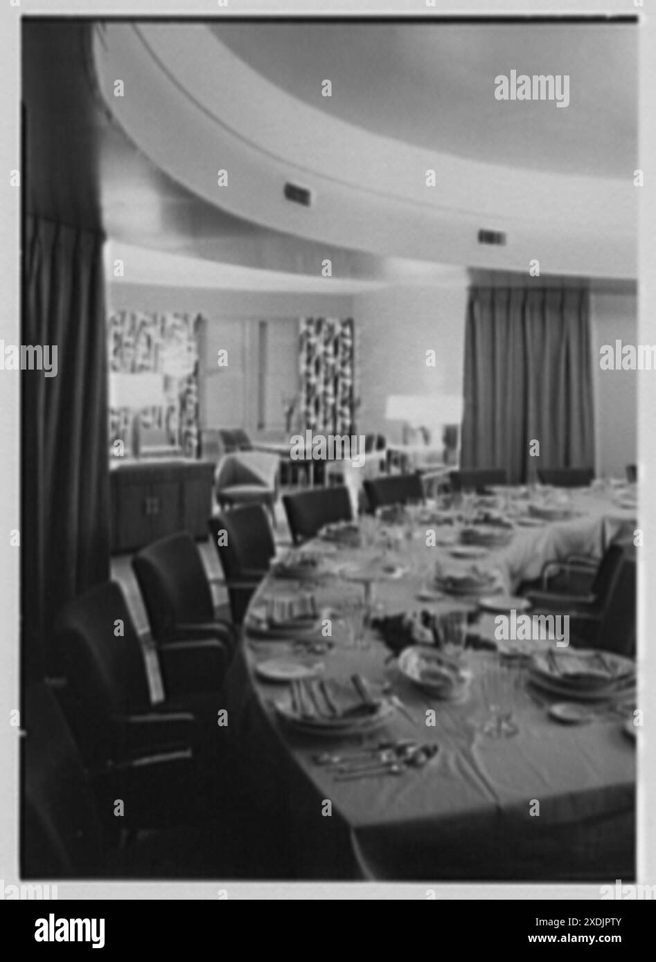 S.S. Robin Kirk. Dining room, to lounge I. Gottscho-Schleisner ...
