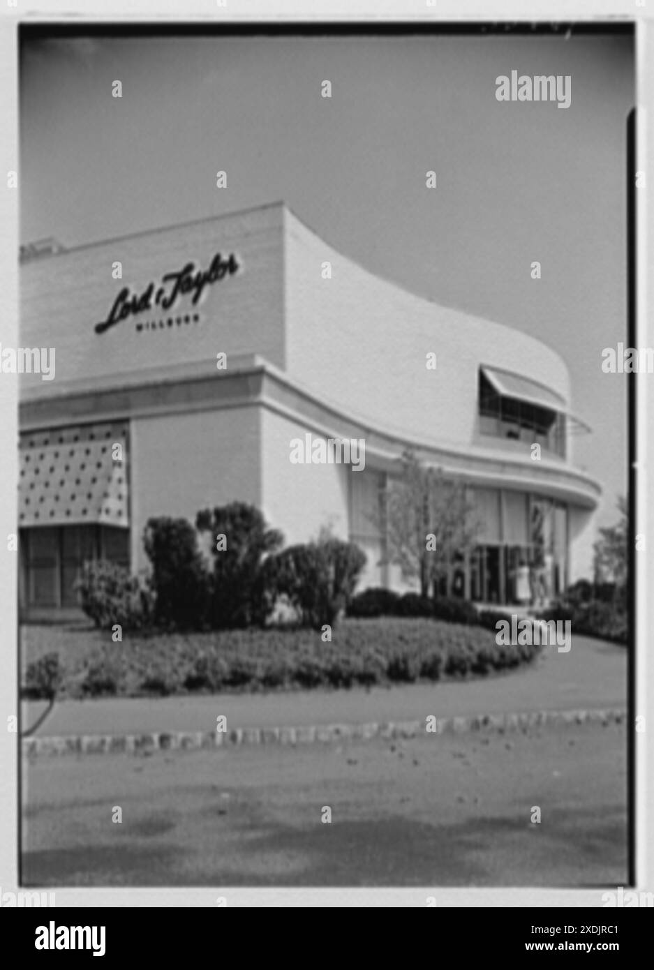 Lord & Taylor, business in Millburn, New Jersey. Entrance view, sharp ...