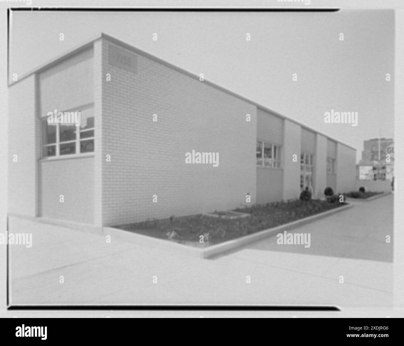 Social Security Building. View to front. Gottscho-Schleisner Collection ...