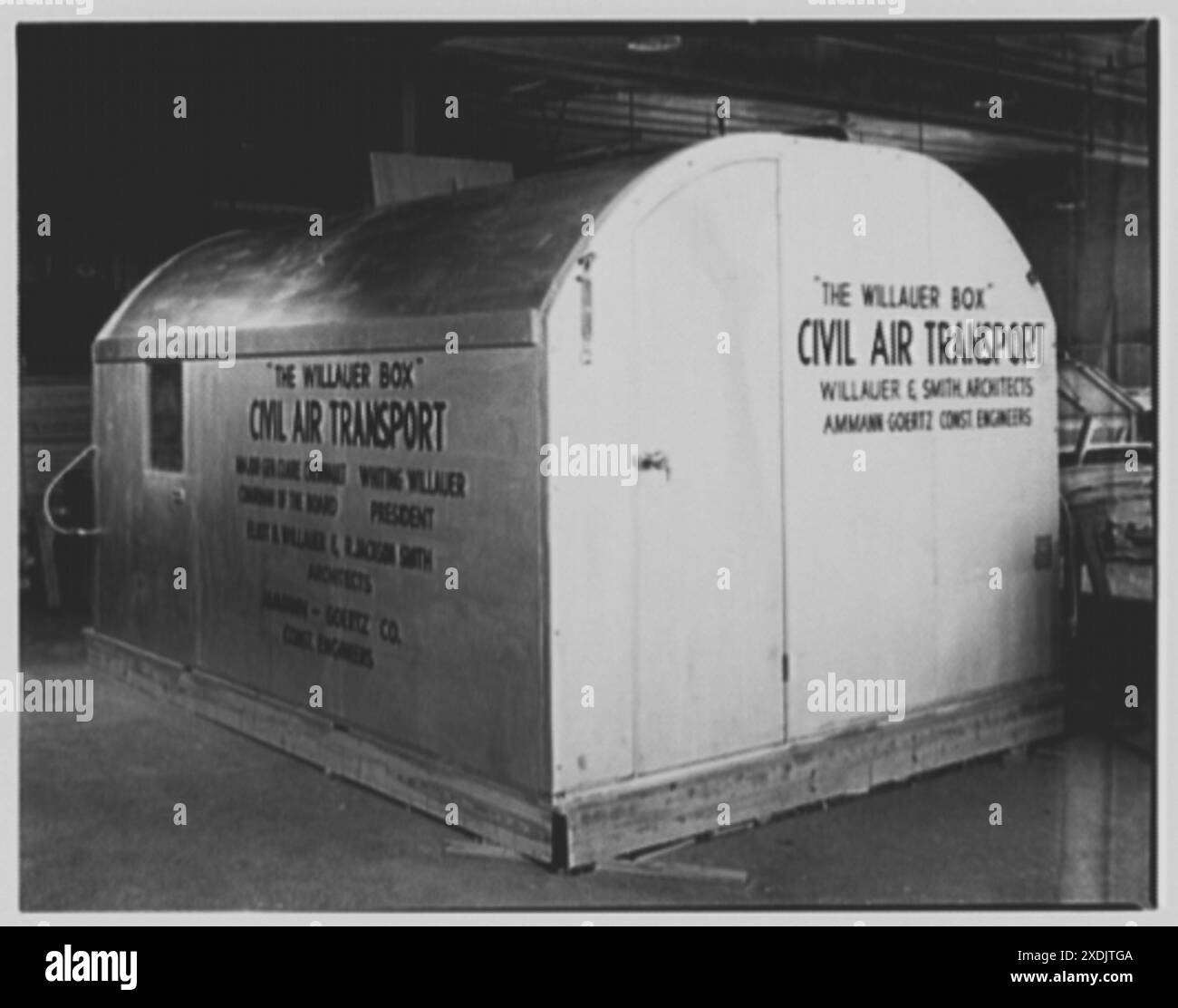 Exterior door 20th century Black and White Stock Photos & Images - Alamy