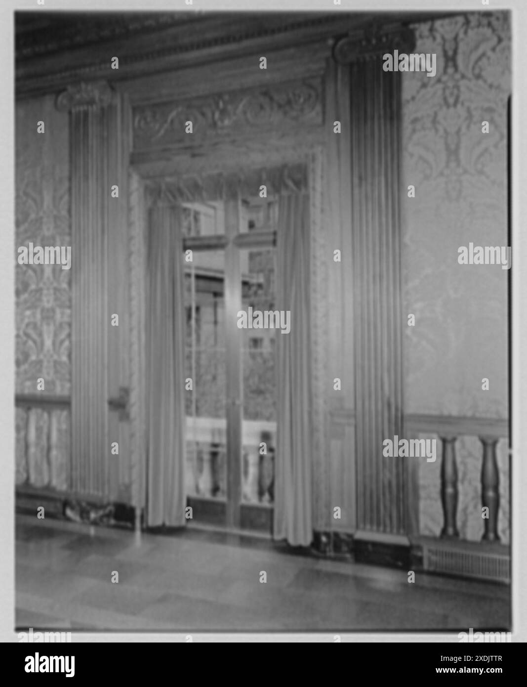 Morgan Library, E. 36th St., New York City. Meeting room window ...