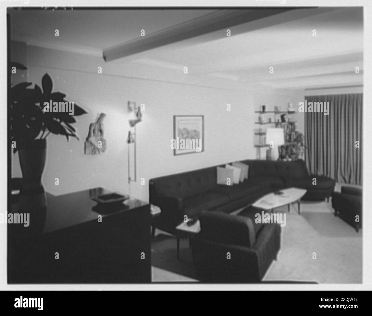 Mrs. David Hey, residence at 241 Central Park West. Living room I ...