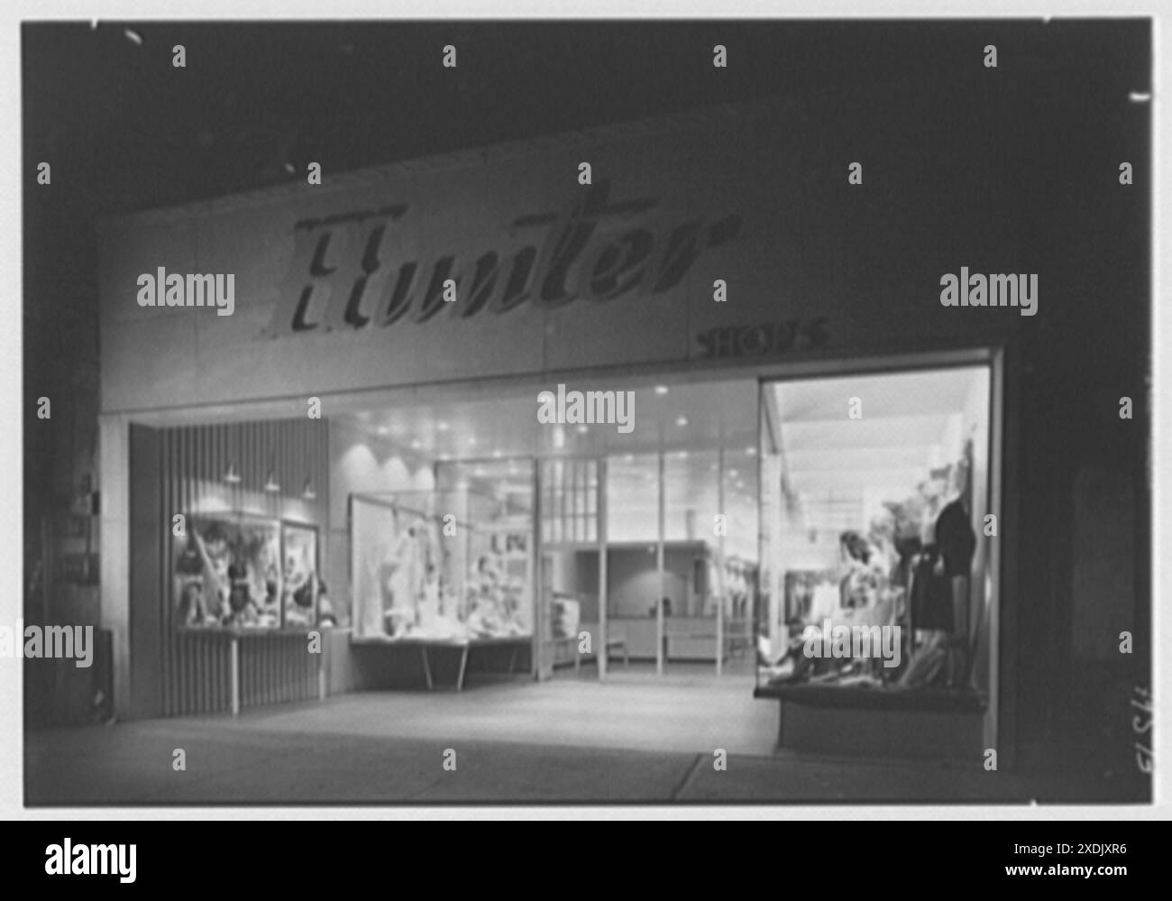 Hunter Shops, business at 1521 Ave. U, Brooklyn, New York. Exterior ...