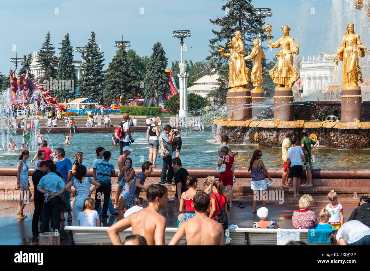 Moscow, Russia - September 7, 2019: Amidst a heatwave, Muscovites seek ...