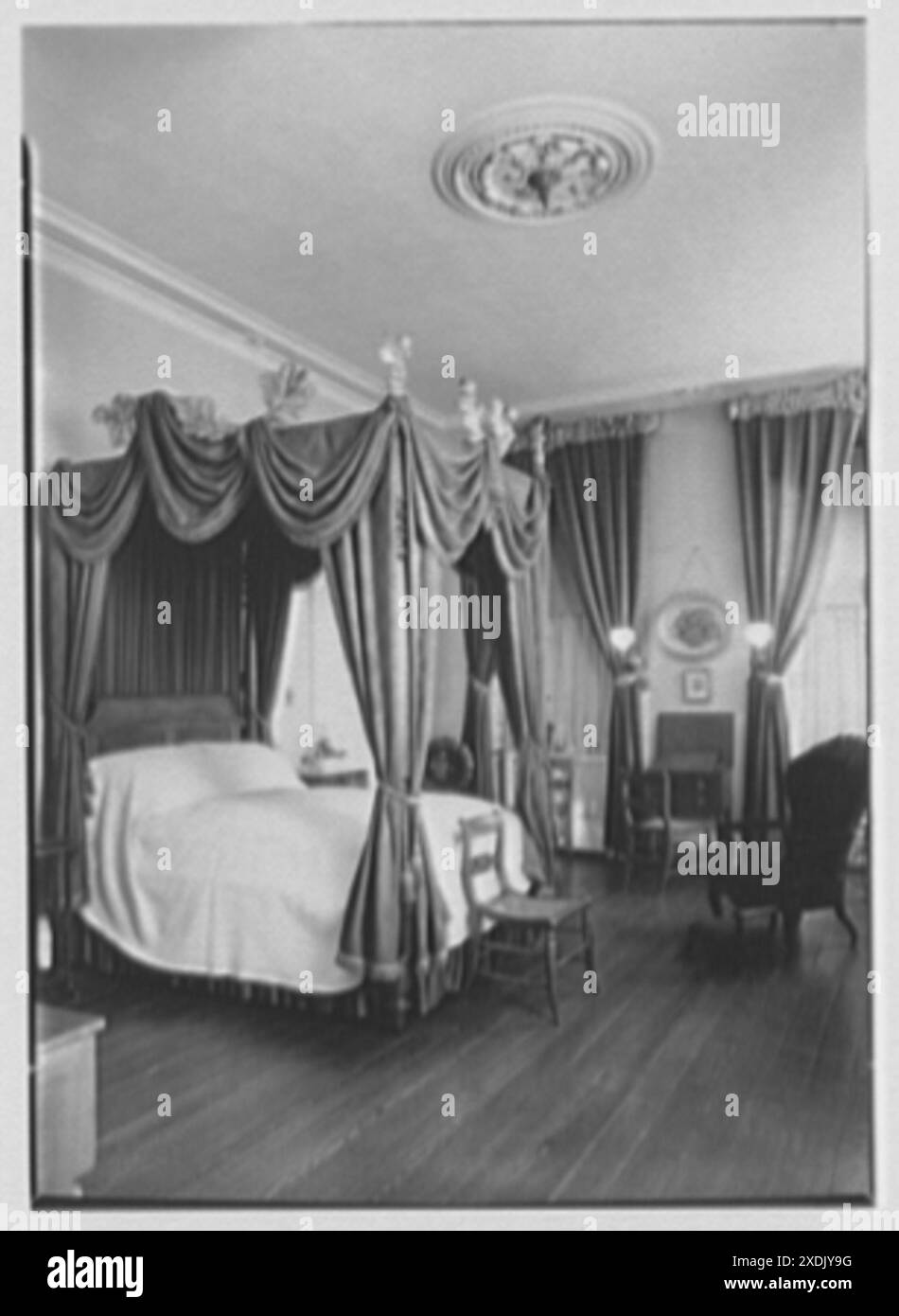 East front house on Black and White Stock Photos & Images - Alamy