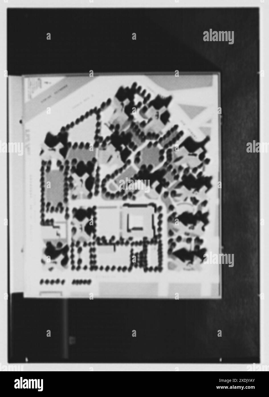 Governor Smith houses, model for Eggers & Higgins. Map view. Gottscho ...